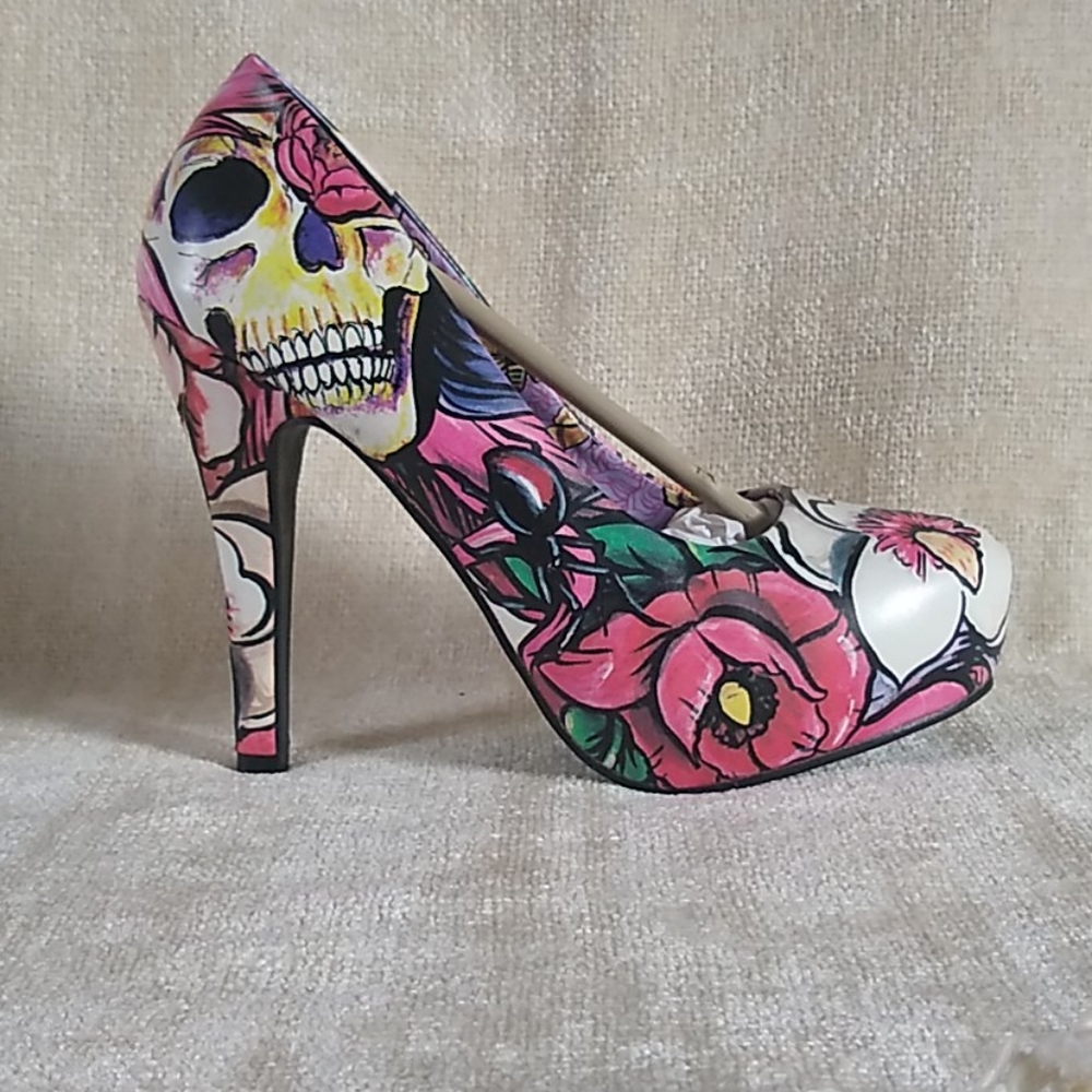 Nwob Iron Fist Shoes With Death Head Moth - Gem
